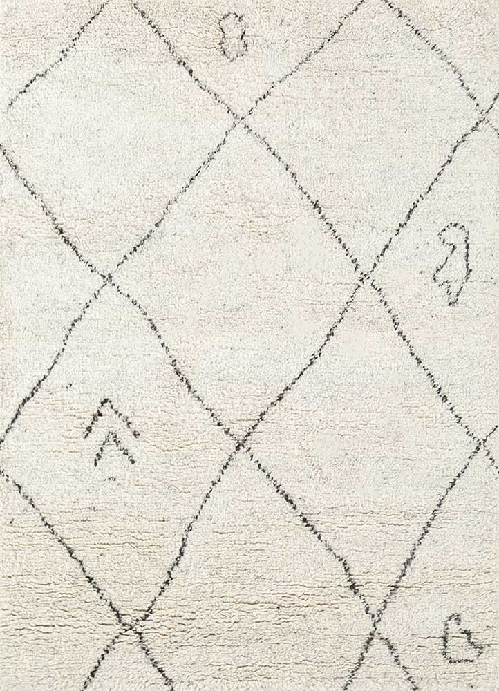 Natural White Moroccan Rugs - Elegant, Handcrafted Decor