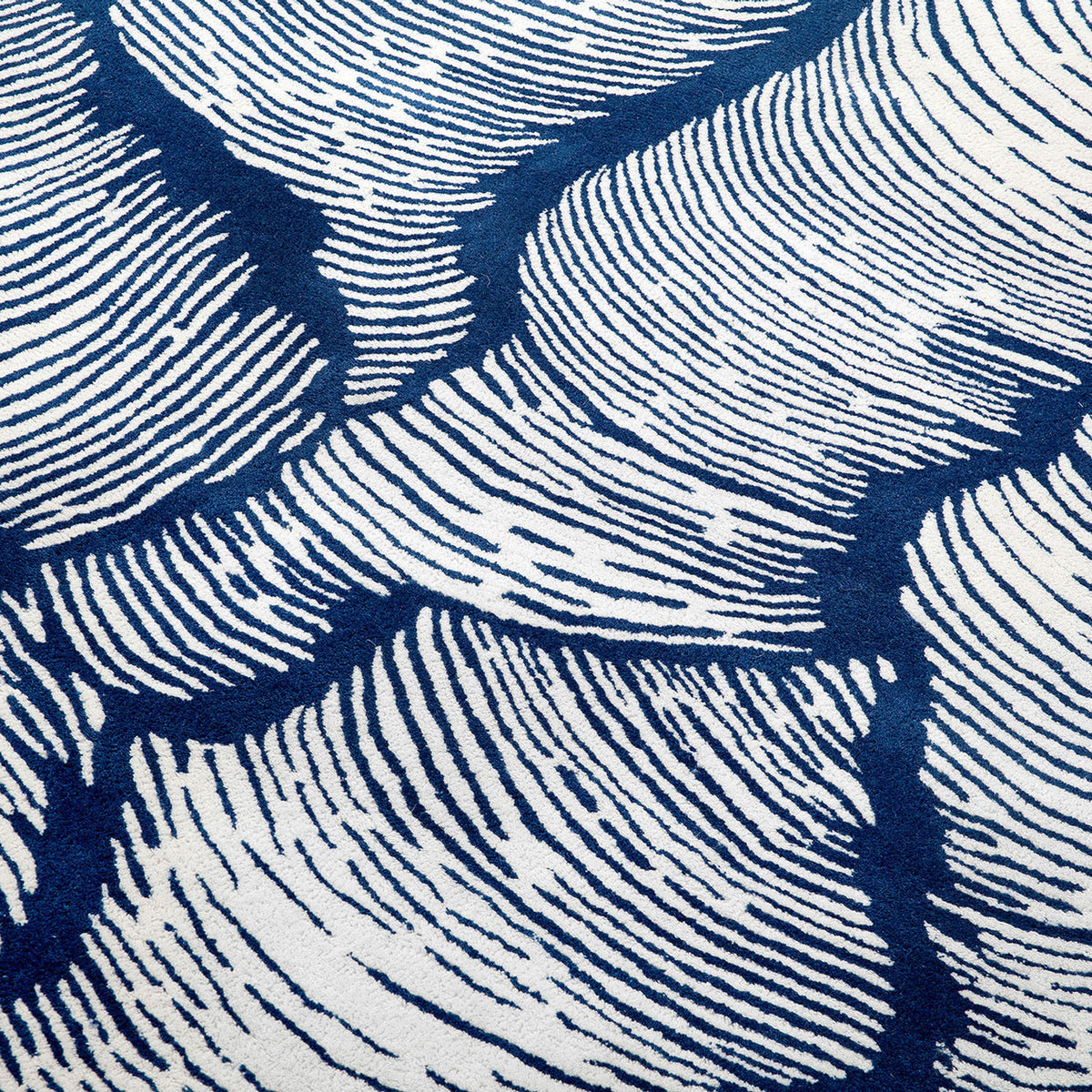 Ocean Ripple Abstract Rug - Artistic Elegance